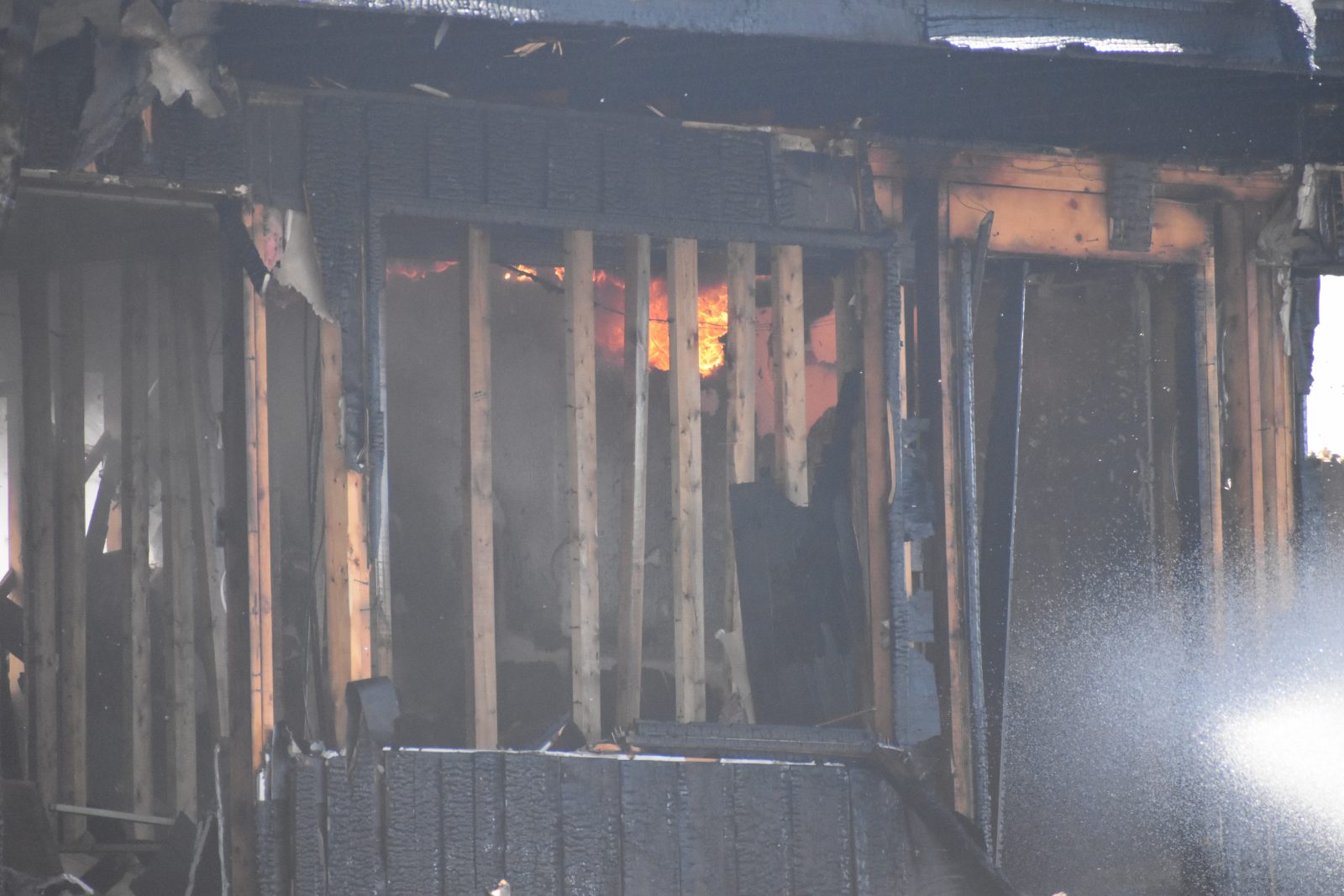 UPDATE: Two Dead, Three Hurt In Escanaba Motel Fire ...